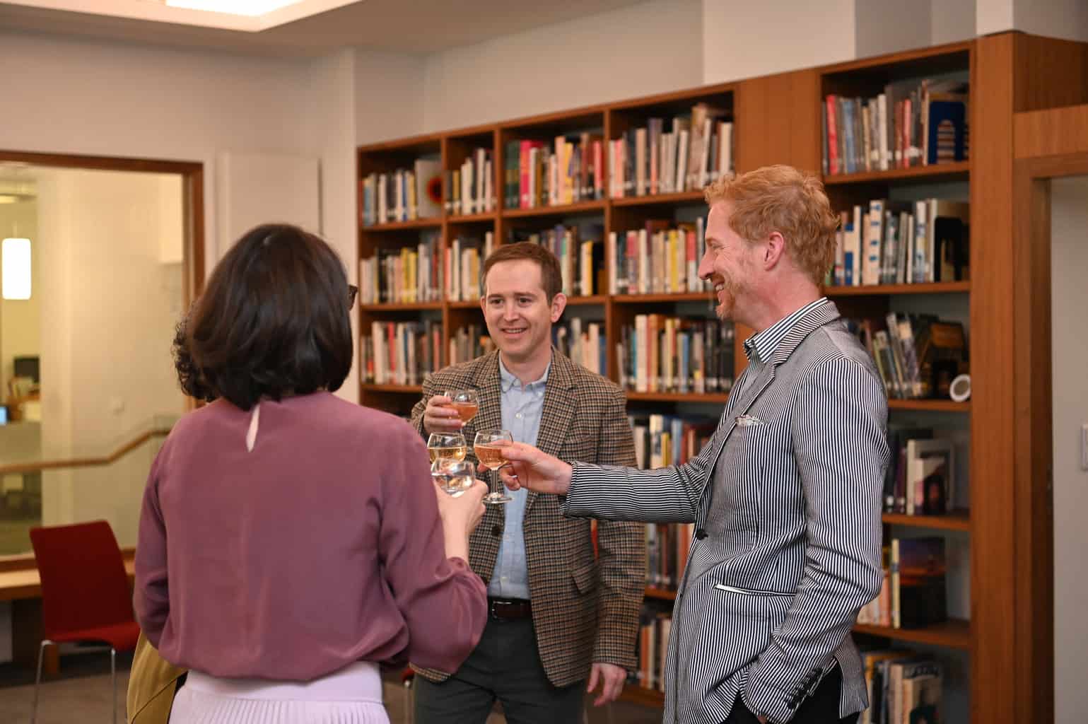 Friends of the Library – The American Library in Paris